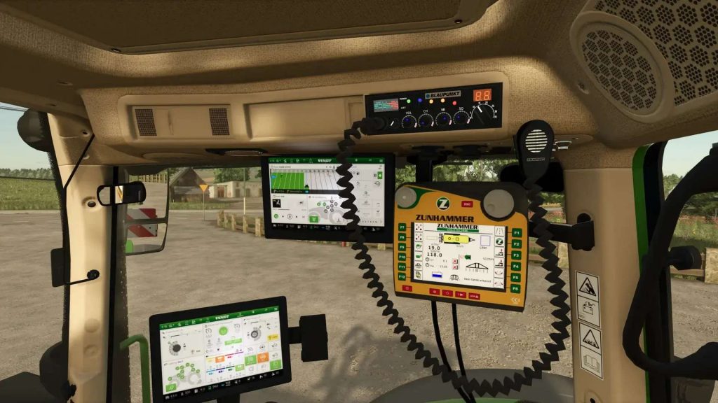 Fendt 700 with Agribumper v1.0.2.0 - FS25 / FS22 Mod