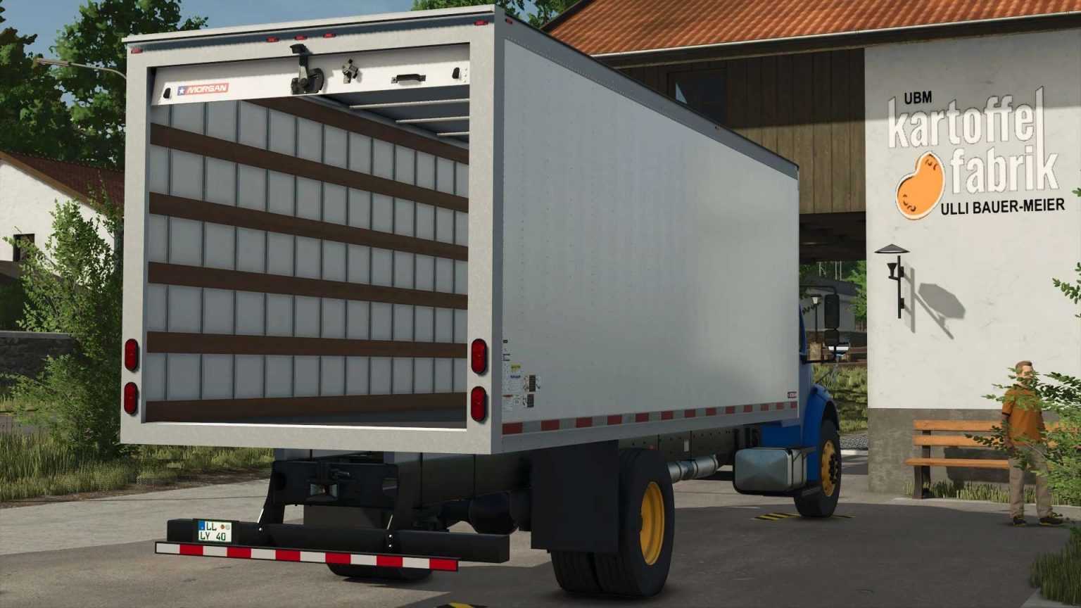 Freightliner M2 Box Truck v1.0.0.0 - FS25 / FS22 Mod