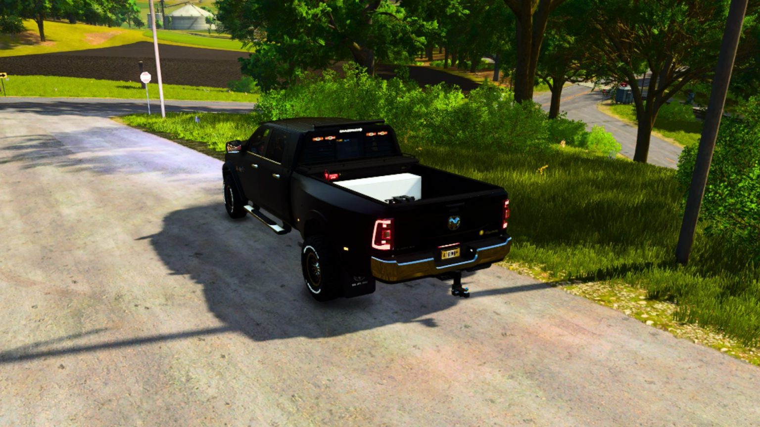 2018 Ram 3500 Mega Crew Cab V1.0.0.2 - FS25 / FS22 Mod